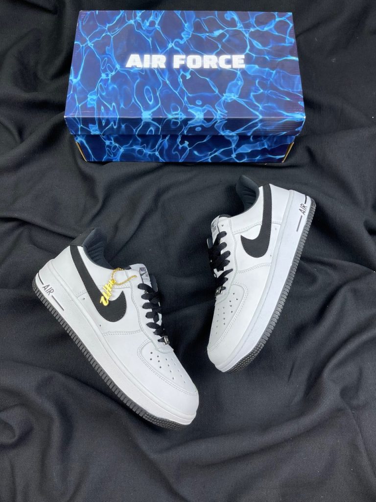 AF1 Trắng Đen - Giày Nike Air Force 1 Low World Champ