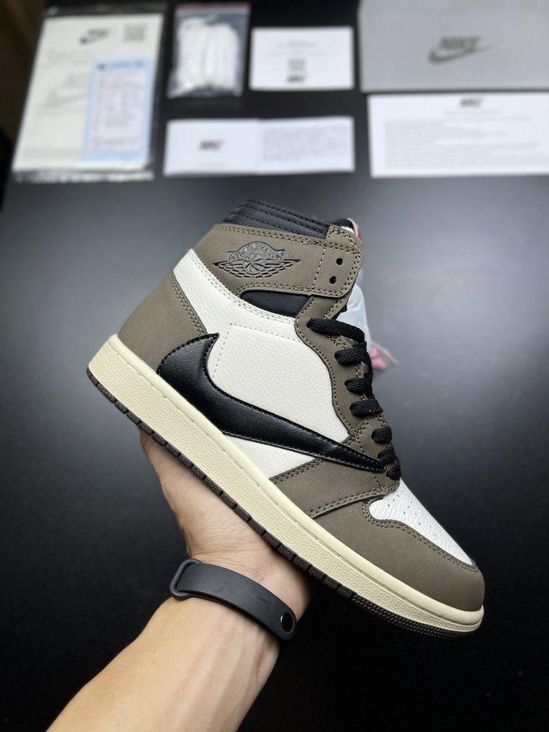 Jordan 1 High Travis Scott Mocha - Jordan 1 Travis Scott Nâu
