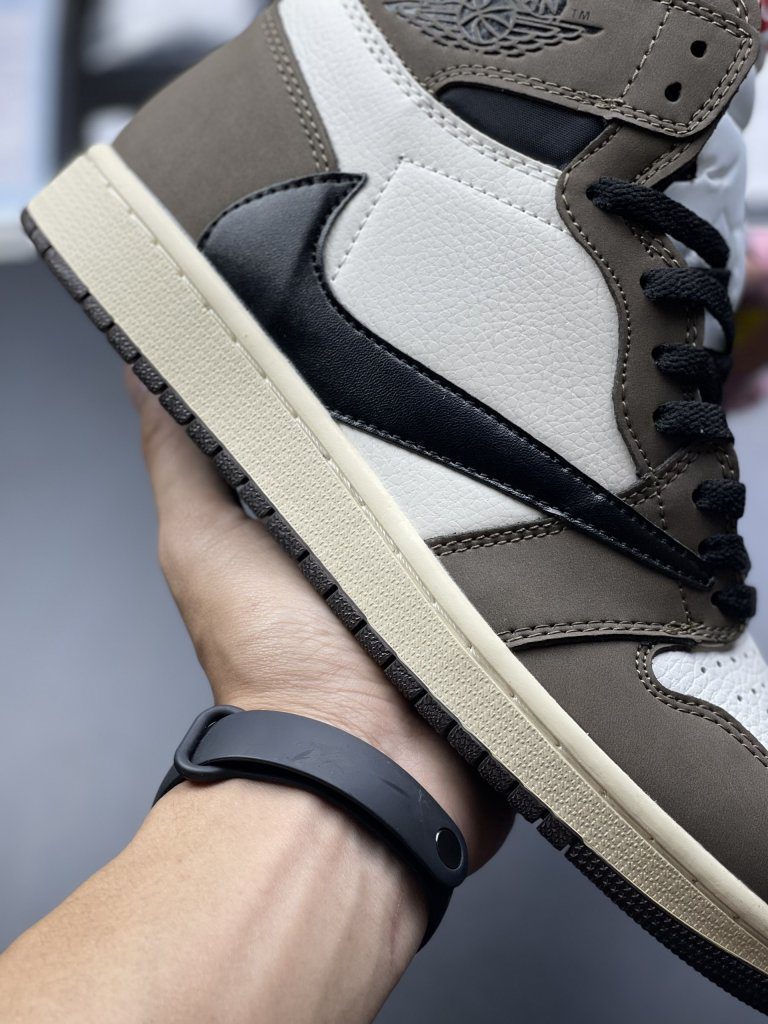 Jordan 1 High Travis Scott Mocha - Jordan 1 Travis Scott Nâu