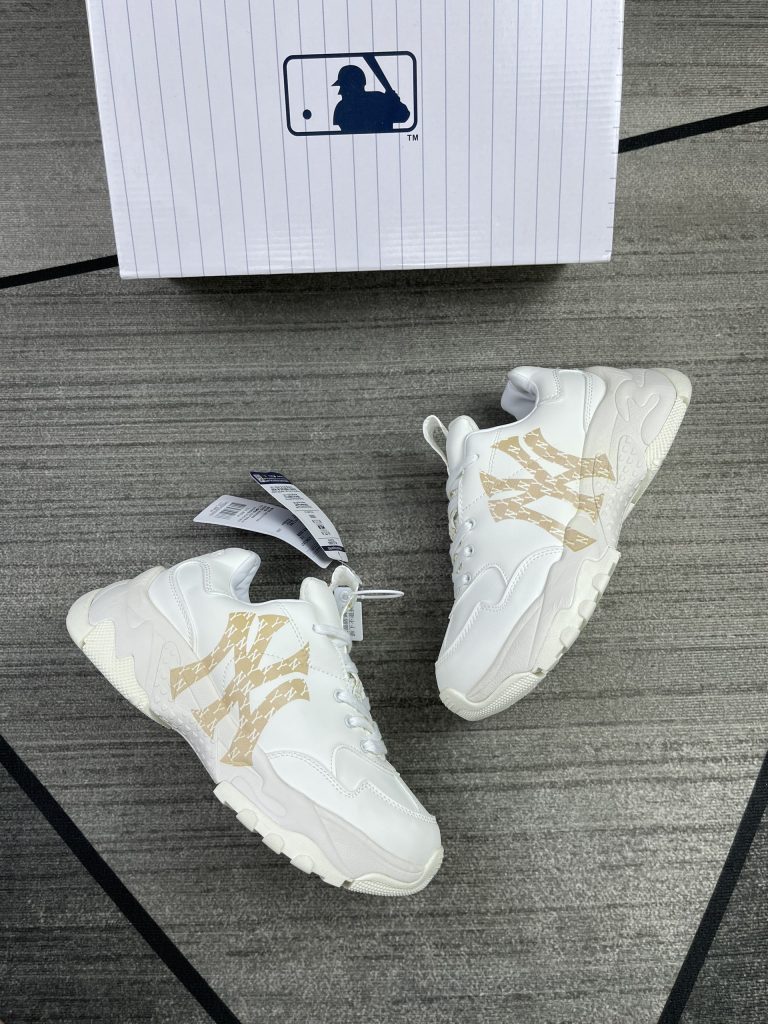 Giày MLB Bigball Chunky Mono NY Ivory 3ASHCM01N-50IVS