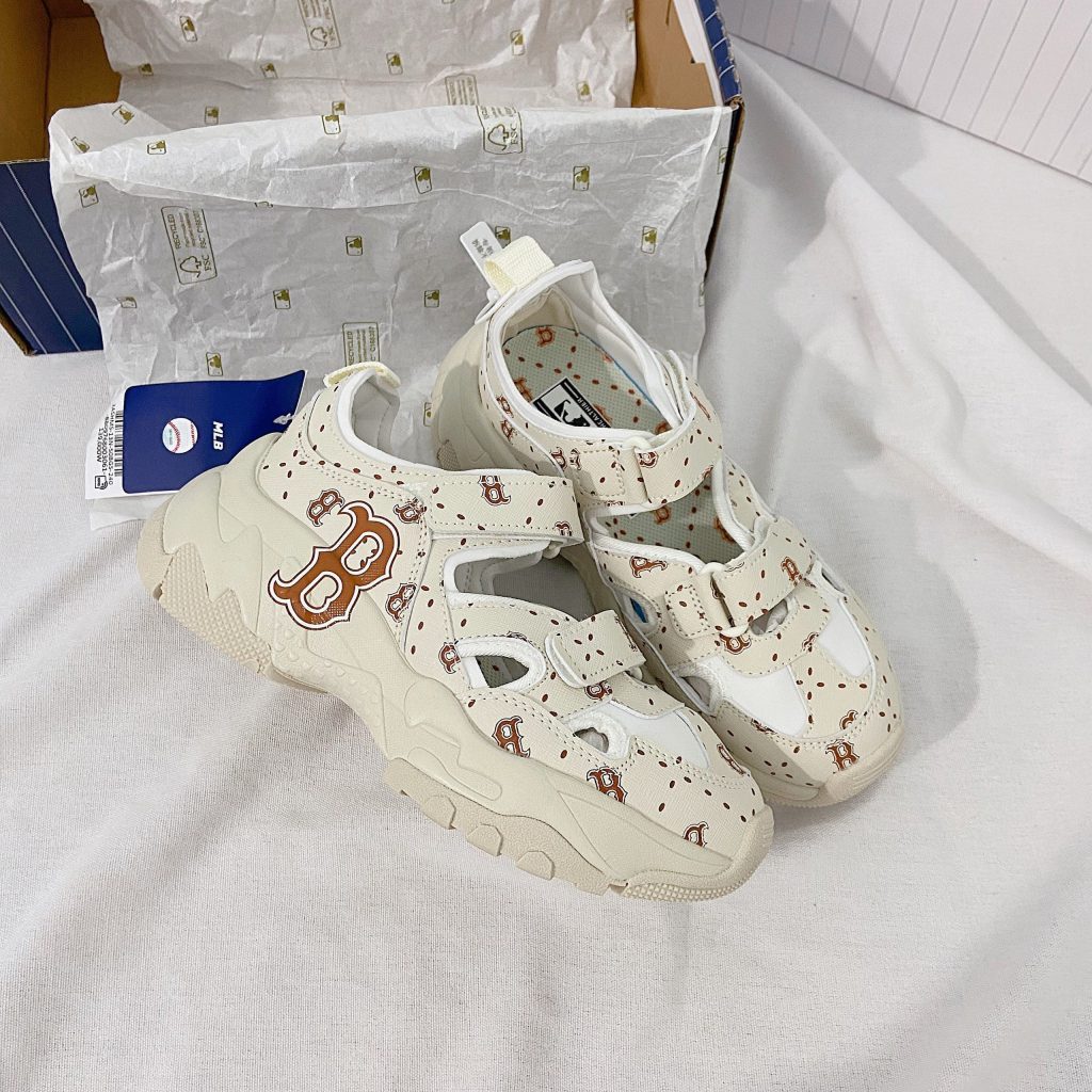 Giày Sục MLB Big Ball Chunky Mask Diamond Monogram