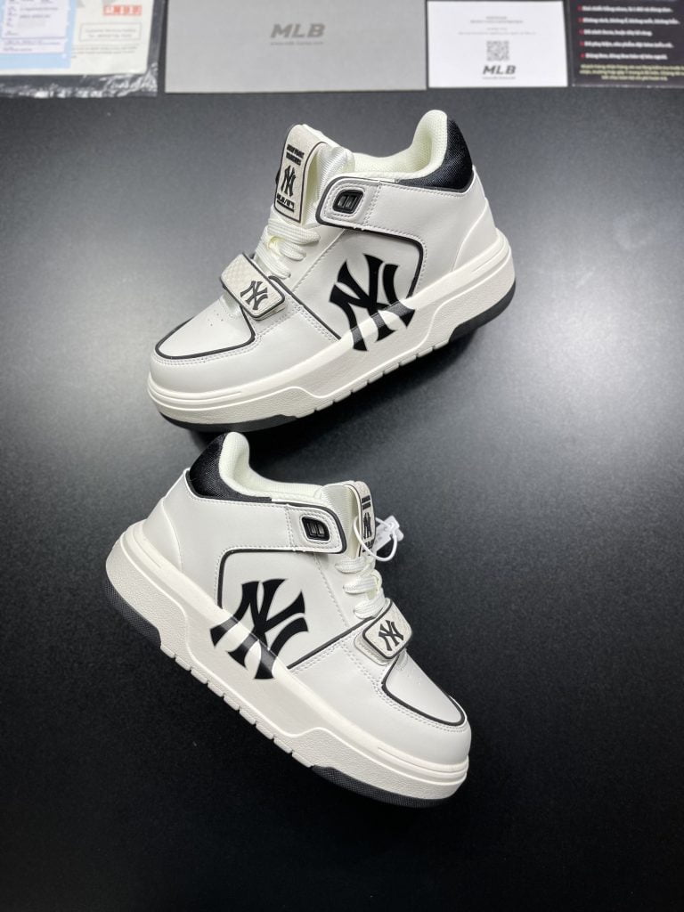Giày MLB Chunky Liner Mid Basic New York Yankees