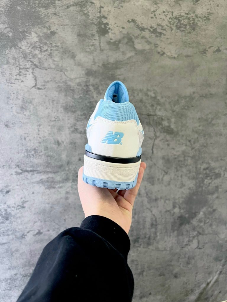 Giày New Balance 550 UNC White University Blue BB550HL1