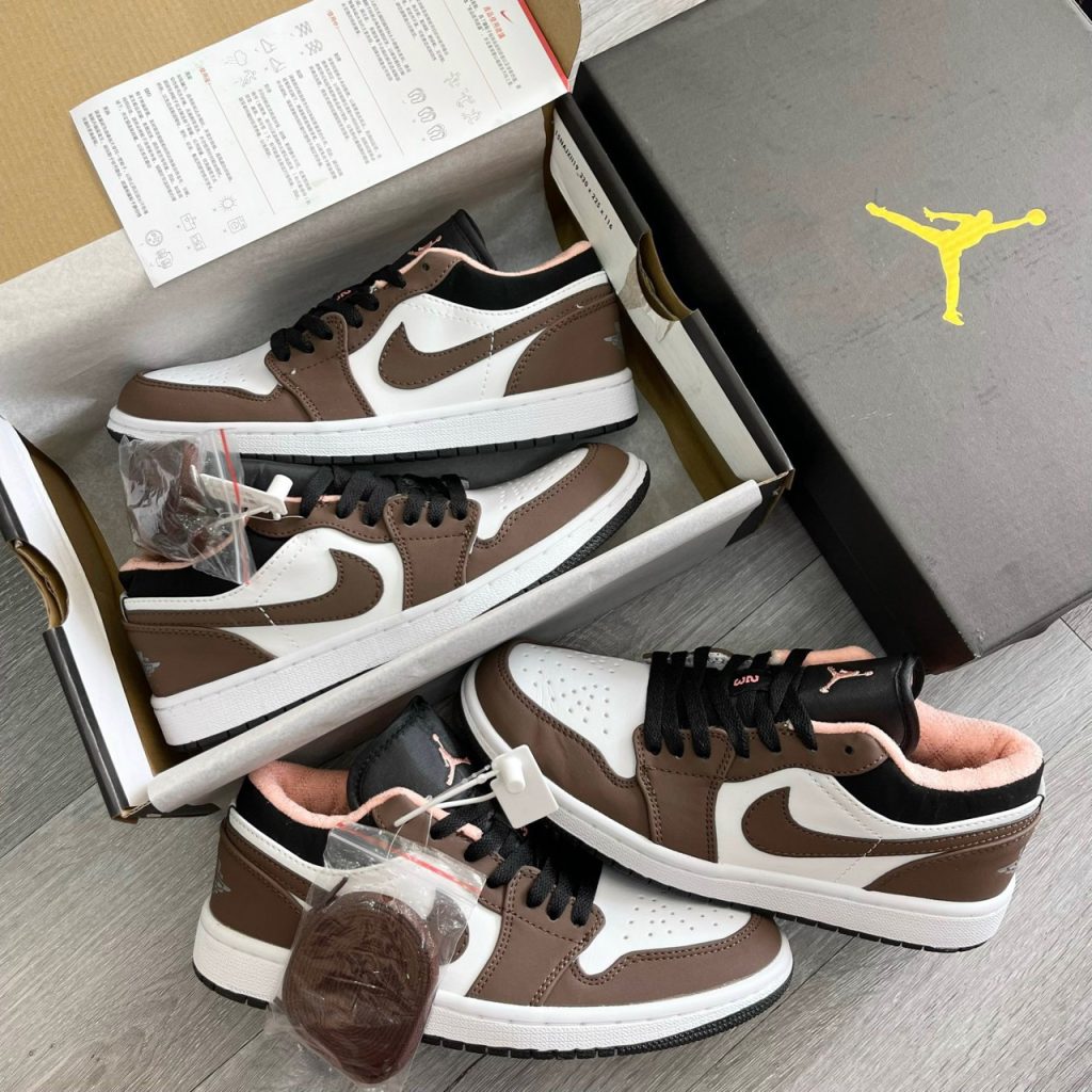 Giày Nike Air Jordan 1 Low SE GS Light Chocolate DM0589-200