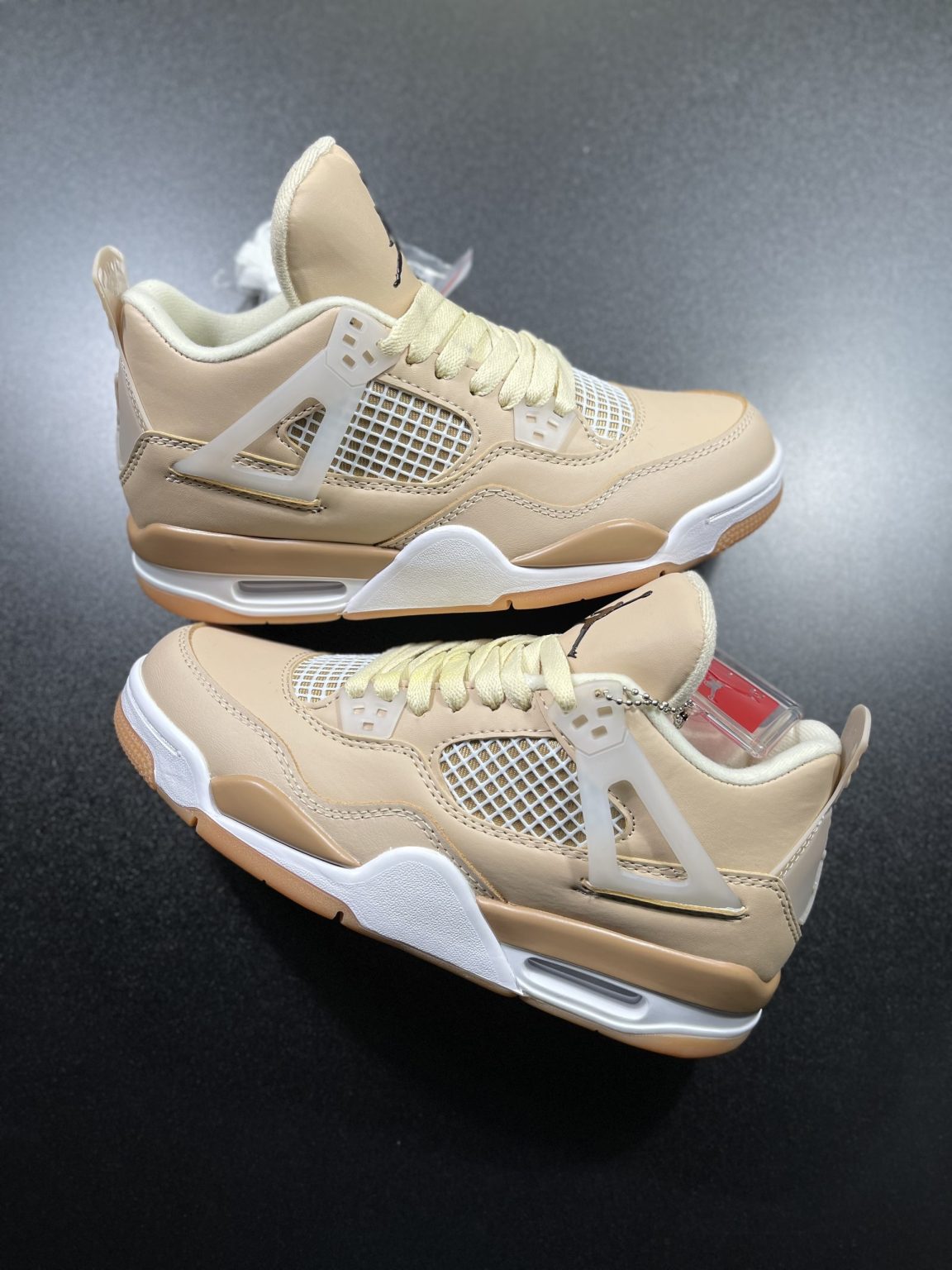 Giày Nike Wmns Air Jordan 4 Retro Shimmer DJ0675-200
