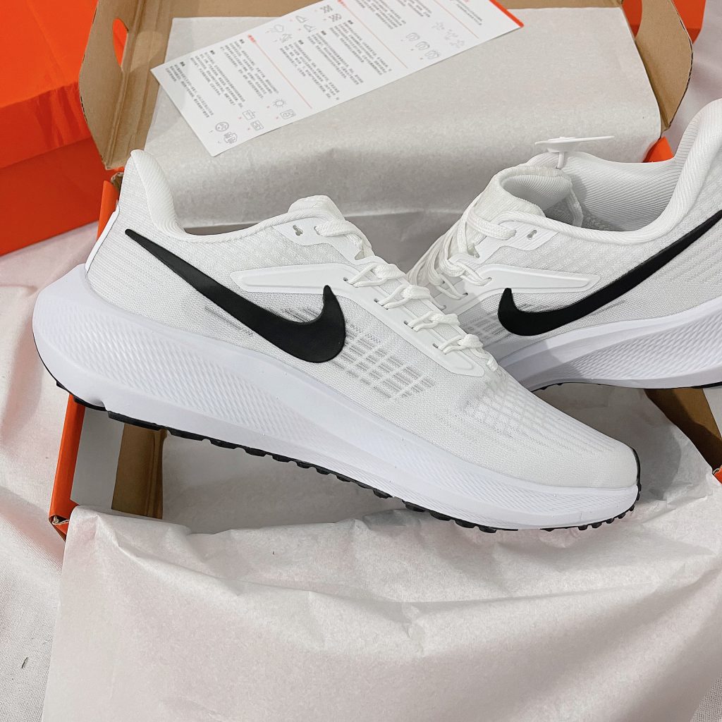 Giày Nike Air Zoom Pegasus 39 White Black DH4071-002