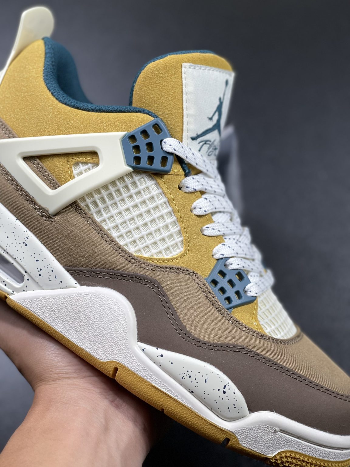 Giày Nike Air Jordan 4 Retro Cacao Wow FB2214-200