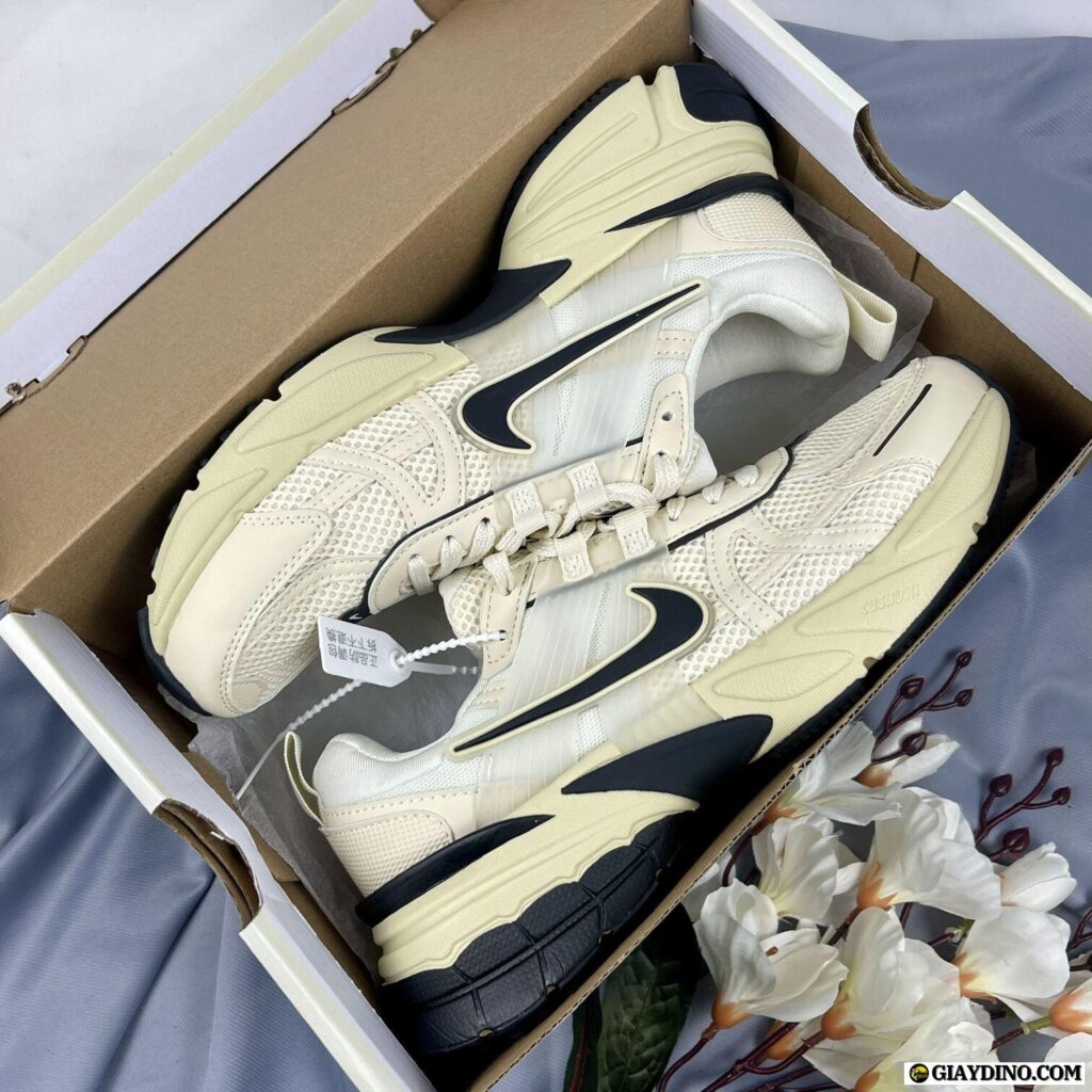 Giày Nike V2K Runtekk Cream Black FD0736-101 Giá Giảm 25%