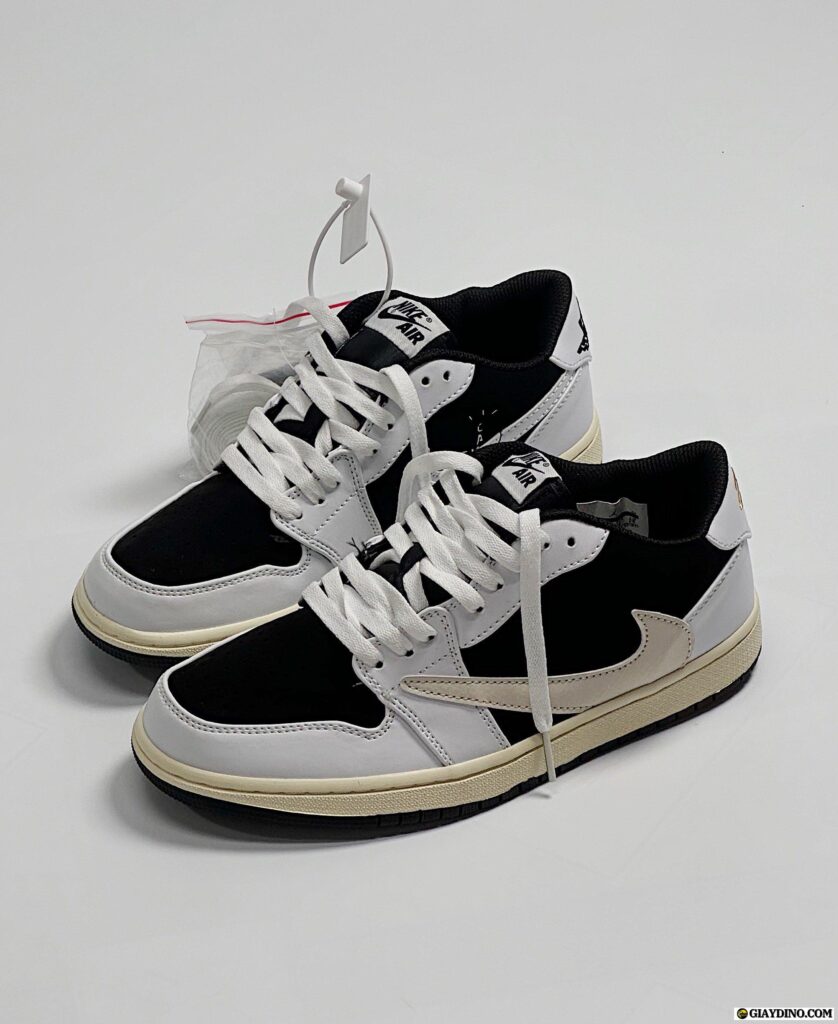 Giày Nike Air Jordan 1 Travis Scott Sail Black Z4137-106