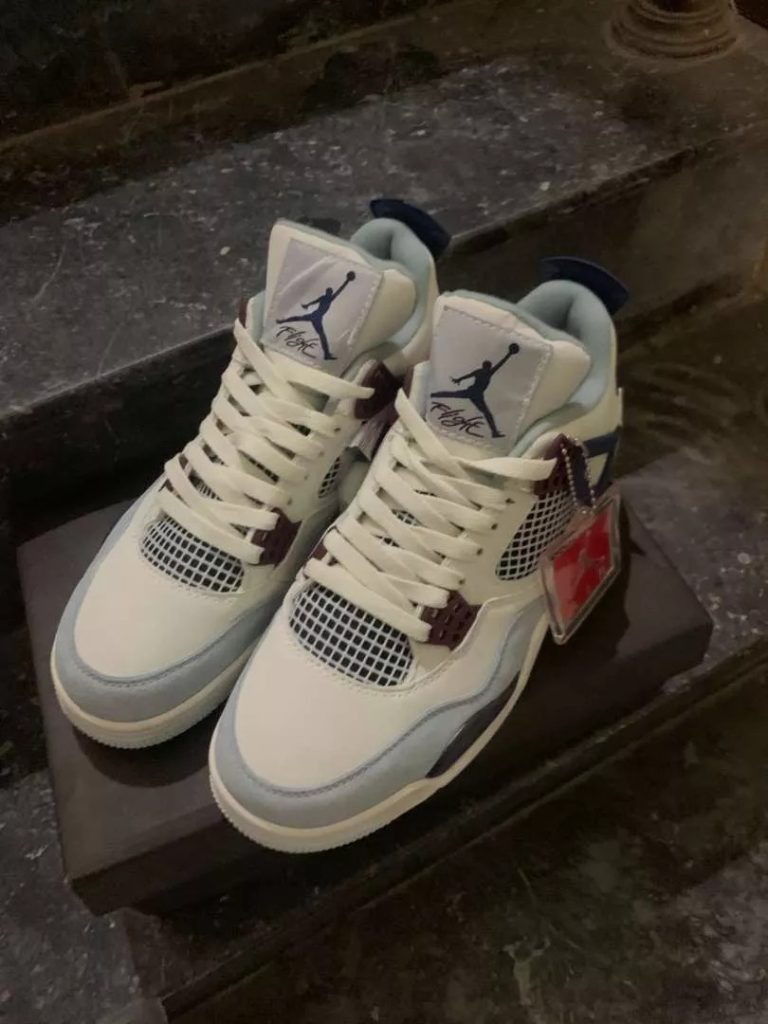 Nike Air Jordan 4 Lugia Pokemon - Jordan 4 Trắng Xanh Nỉ